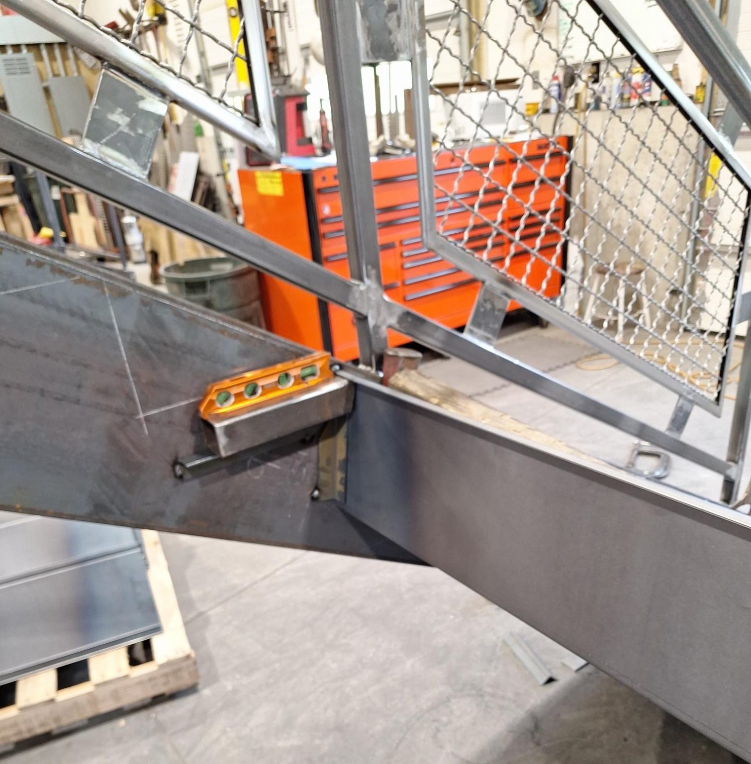 Designing Staircases: Dimensions, Angles & Landings - SCC